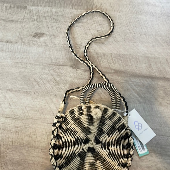 Street Level | Bags | Woven Circle Purse Navy And Beige | Poshmark